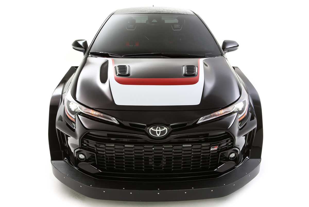 トヨタが米国のSEMAショーにGRカローラのラリーバージョンを出展 - カー・アンド・ドライバーonline [CAR and DRIVER]