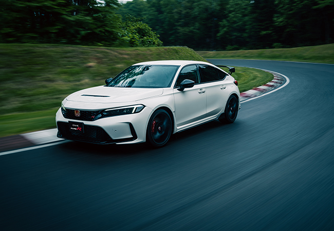 【エンジン車よ永遠なれ！】シビック・タイプR用K20Cは、究極の「赤バッジ」にふさわしく洗練。全域パワフルでしかも刺激的。絶品だ！ - カー ...