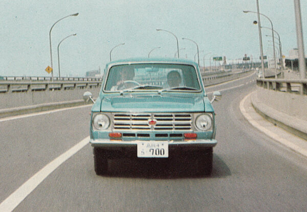 【クルマ物知り図鑑】ホンダの黎明期、スポーツカーの心臓を持つライトバン「L700」が存在したことを知っていますか!? - カー・アンド ...