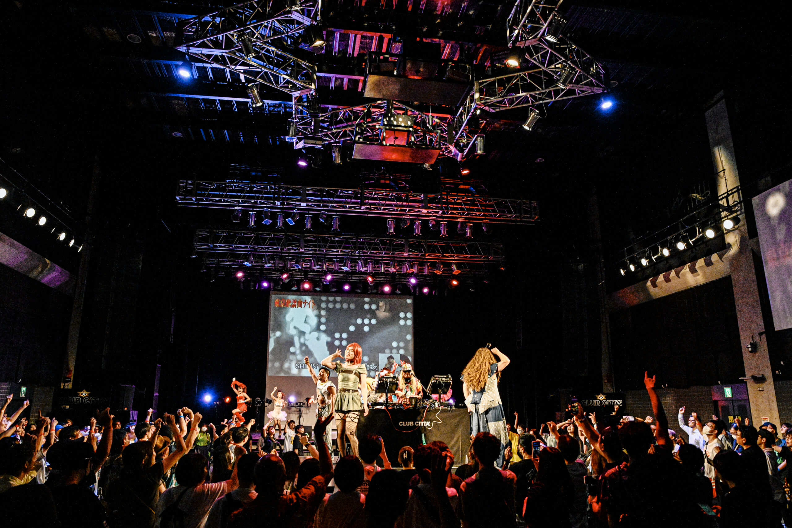 ゆけむりDJsが主催する日本最大級のJ-POP DJイベントが8/23に開催！ - カー・アンド・ドライバーonline [CAR and ...