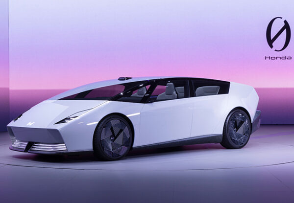 【クルマの魅力2025】ASIMO OS搭載！ 次世代のホンダの象徴「進化するBEV」、Honda 0市販プロト誕生 - カー・アンド ...