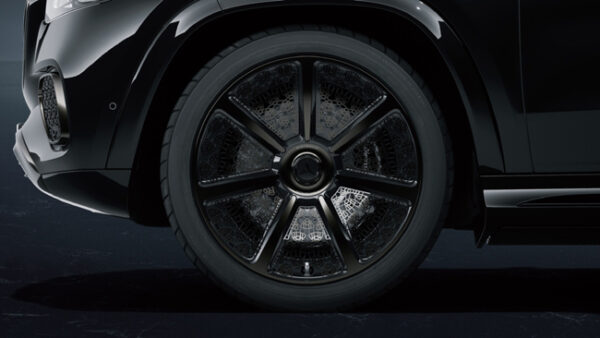 メルセデス・マイバッハGLSの特別限定モデル「GLS600ナイトエディションⅡ」が日本上陸 - カー・アンド・ドライバーonline [CAR and DRIVER]