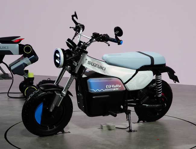 スズキはジャパンモビリティショー2025で軽乗用BEVのコンセプトモデル「Vision e-Sky」を発表。量産化は2026年度内を目指すと宣言 - カー・アンド・ドライバーonline ...